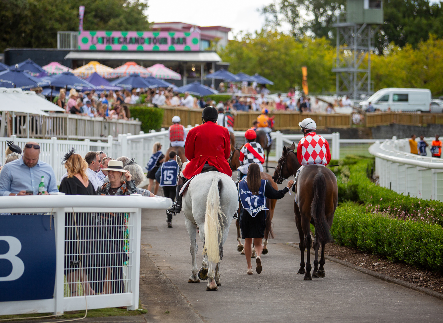 Grand Tour: Summer Raceday