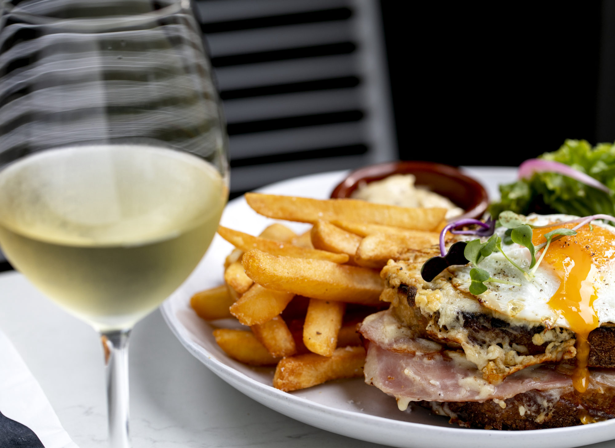 Wander Cafe and Bistro